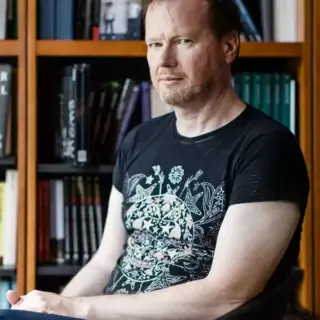 Caught in time | Timothy Morton, Freya India